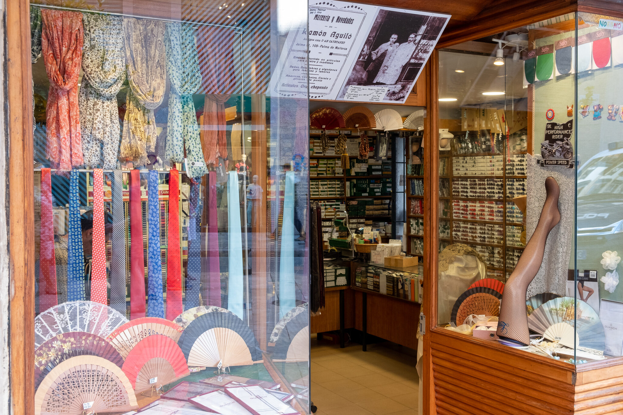 Living Legends: Emblematic Stores in Palma - Estilo Palma